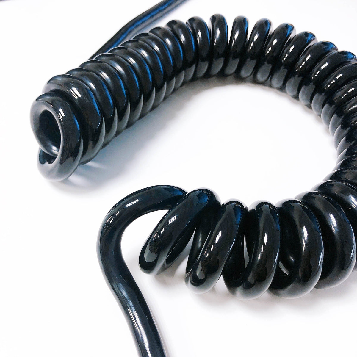 倉茂電工CVF-U高伸縮彈簧電線100V~300V — 泉昱電業QUAN-YU